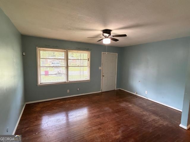 4020 Lindwood Drive