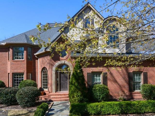 4020 Royal Pennon Ct, Peachtree Corners, GA 30092
