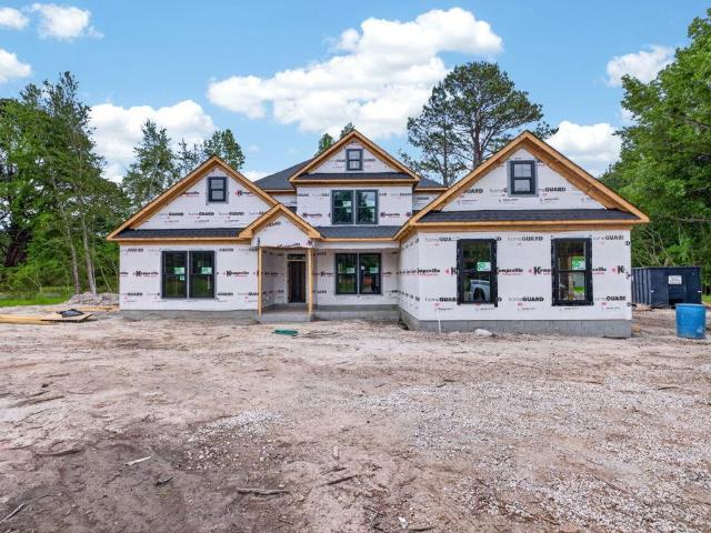 4020 Tucker LN