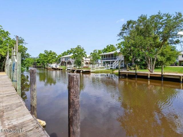 4020 19th St, Bay St. Louis, MS 39520 | MLS #4145 | Compass