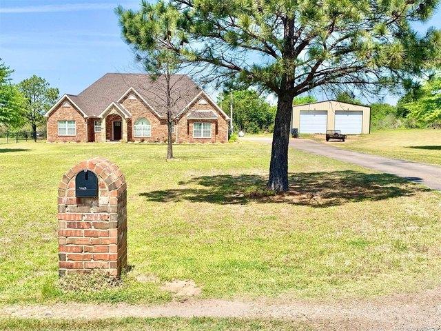 40218 E 1221 Dr, Stigler, OK 74462