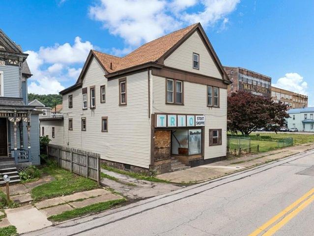 4021 Jacob St, Wheeling, WV 26003