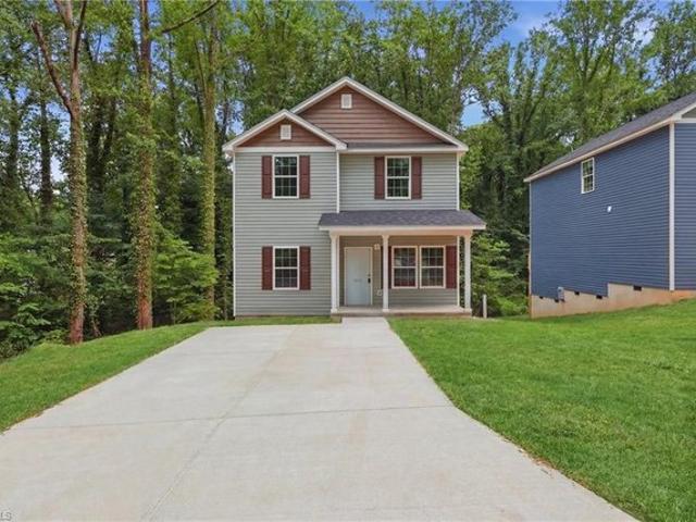 4021 Shamel St, Winston Salem, NC 27105