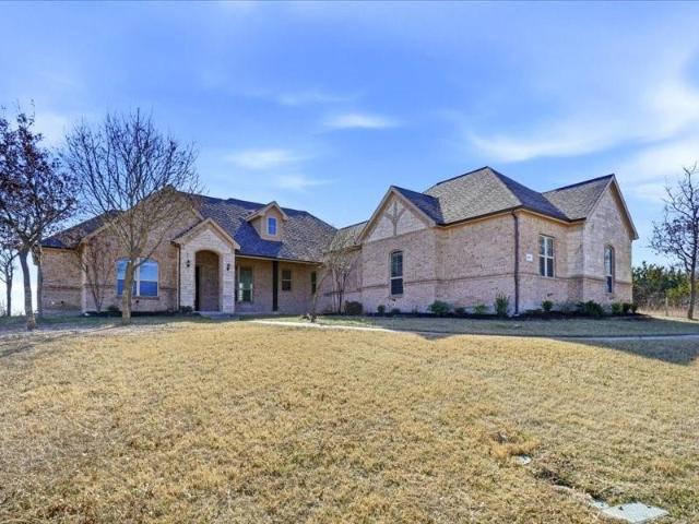 4021 W J E Woody Rd, Springtown, TX 76082 | MLS #21162