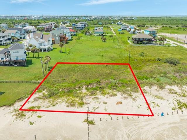 4021 11 Mile Rd, Galveston, TX 77554
