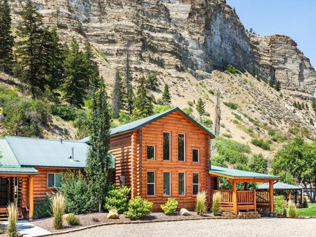 40229 W Sherwood Ln, Fruitland, UT 84027