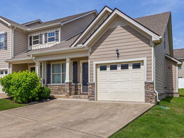 4022 Commons Dr