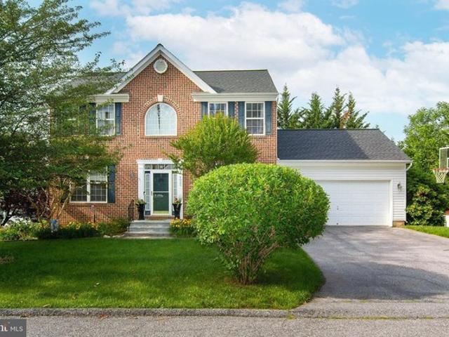 4022 Herdsman Dr, Hampstead, MD 21074