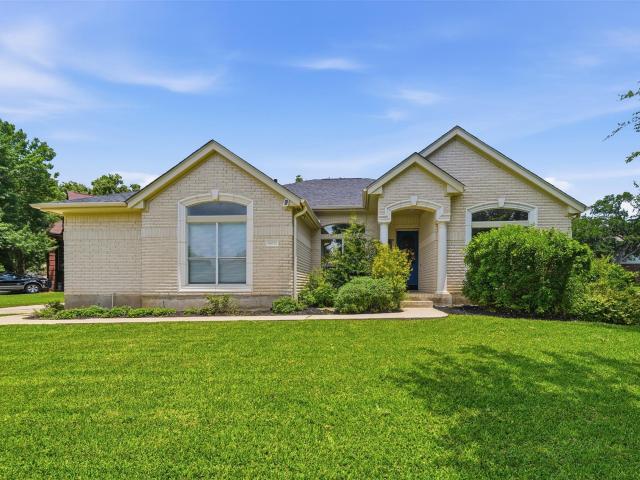 4022 Honey Bear Loop