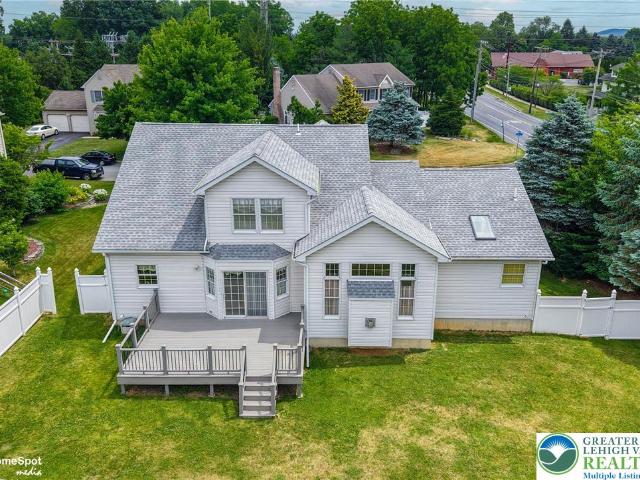 4022 Redwood Drive