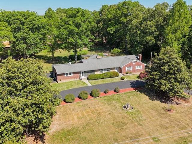 4023 Old Washington Rd, Waldorf, MD 20602