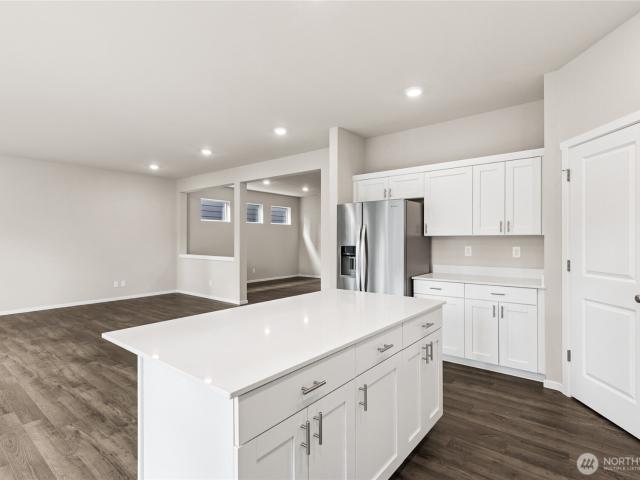 4023 Hyde Loop NE # 116