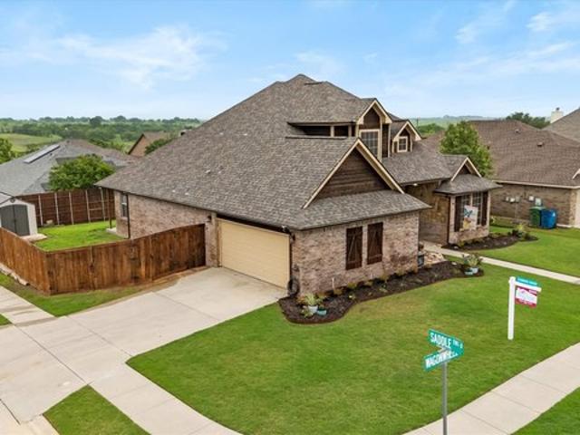 4023 Wagon Wheel Dr, Sanger, TX 76266