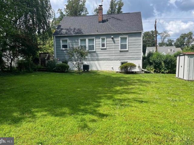 4023 Woodland Dr, Fairfax, VA 22030 | MLS #VAFC2007