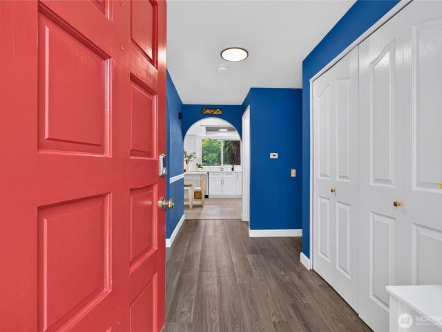 402 170th Place SW