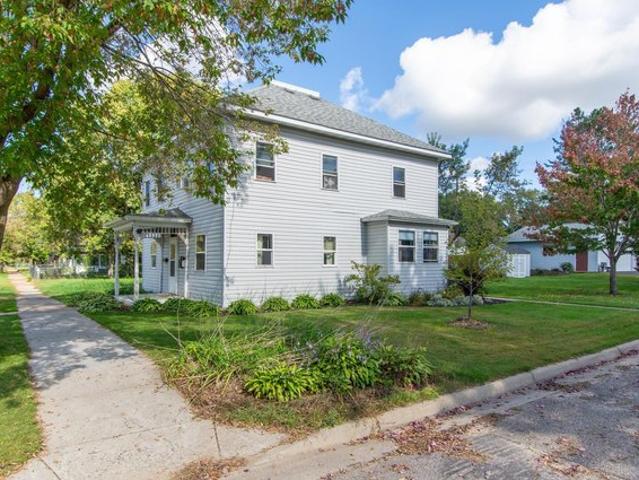 402 2nd Ave NE, Brainerd, MN 56401