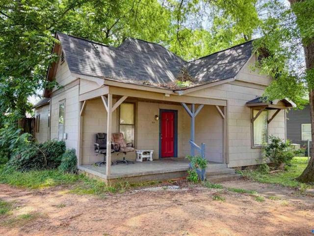 402 5th Ave SW, Decatur, AL 35601