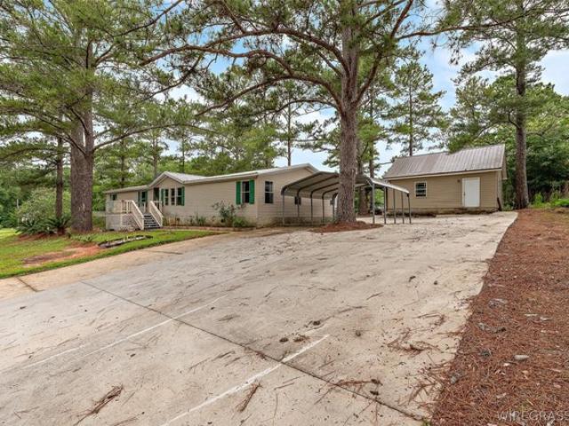 402 Covey Cir, Dothan, AL 36305