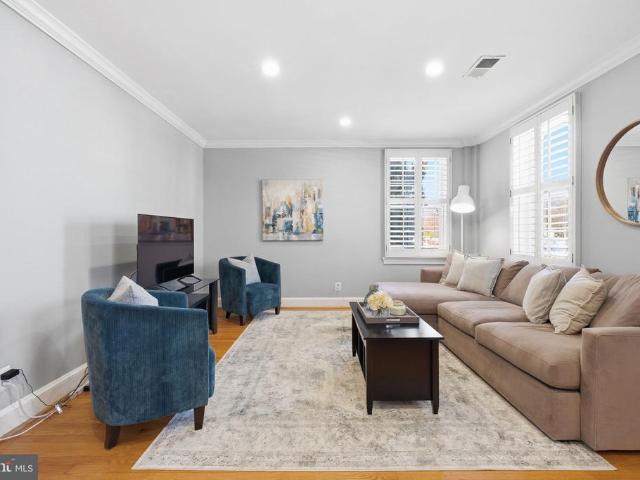 402 Commonwealth Avenue # 206