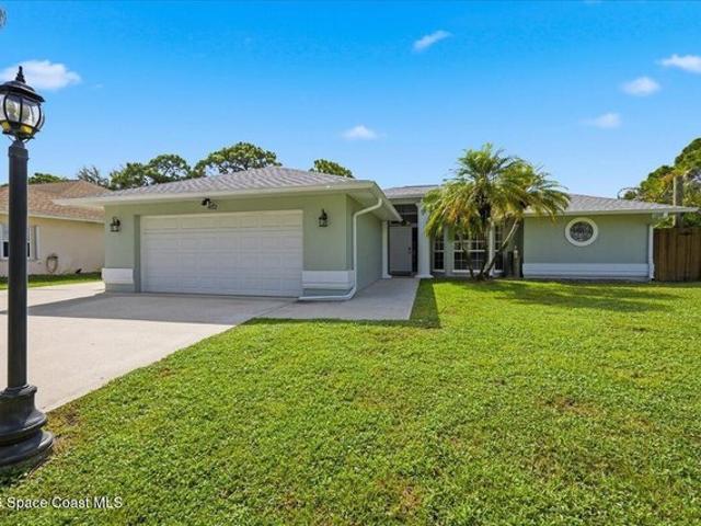 402 Concha Dr, Sebastian, FL 32958