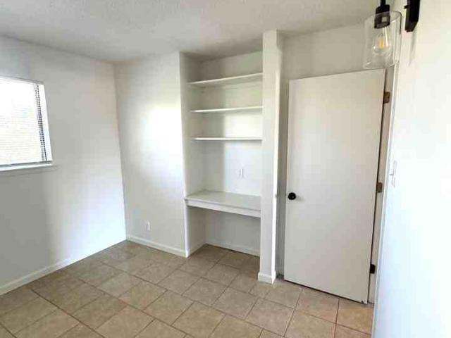 402 Cornell Drive Southeast 2 Bedroom Apartment for Rent at 402 Cornell Dr Se, Albuquerque, NM 87106 University Heights