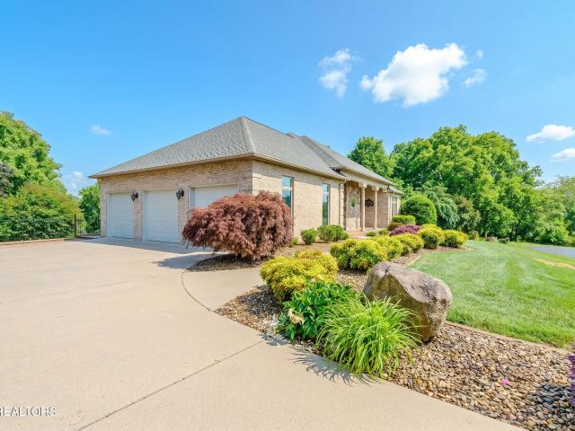 402 Catoosa Lane
