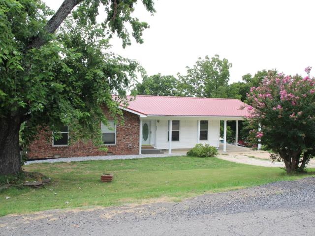 402 Canaan Road