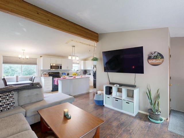 402 Cardinal Ave