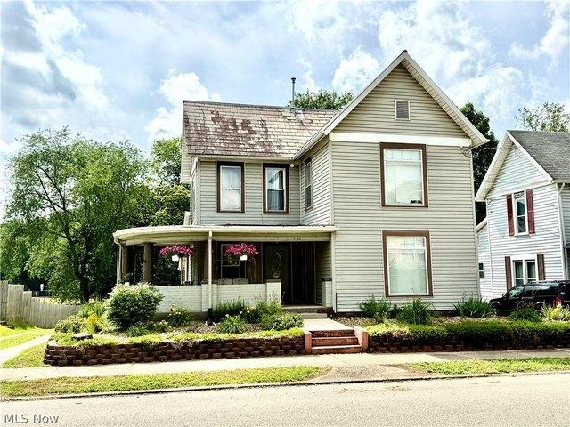 402 Cross St, Newcomerstown, OH 43832