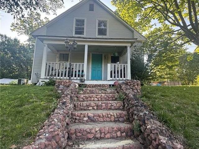 402 Auburn Ave, Oregon, MO 64473