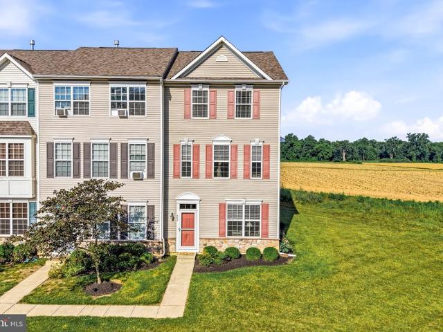 402 Aura Road