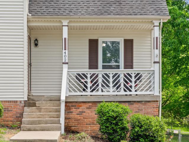 402 Boscobel Ct