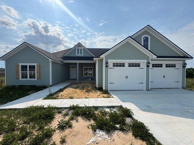 402 Bailey Cir, Thomasville, GA 31757