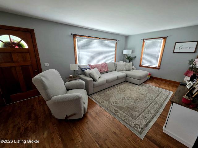 402 Garden Ct