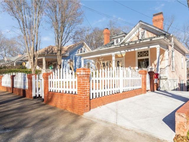 402 Georgia Avenue SE