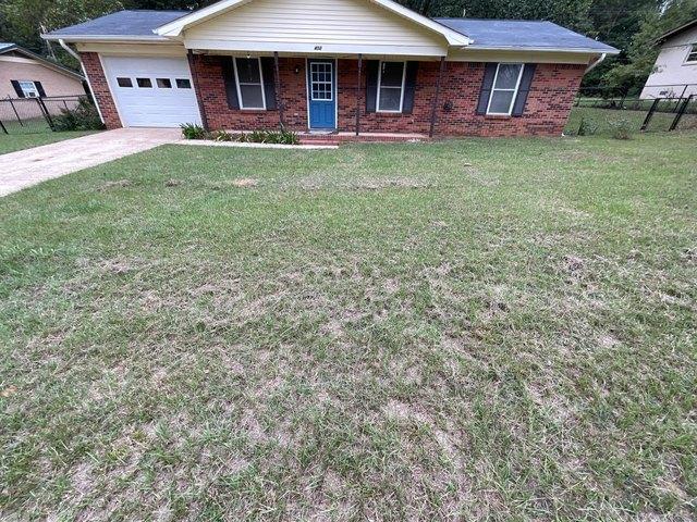 402 Doe Dr, Enterprise, AL 36330