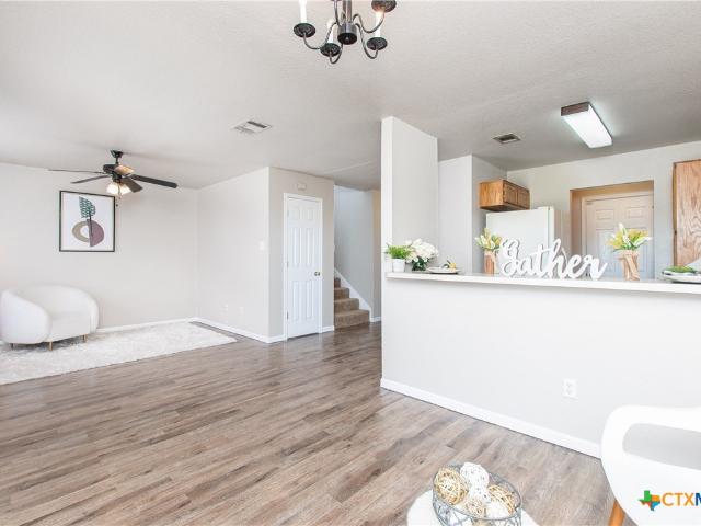 402 Deloris Drive
