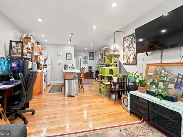402 Durfor Street # 1ST FLOOR