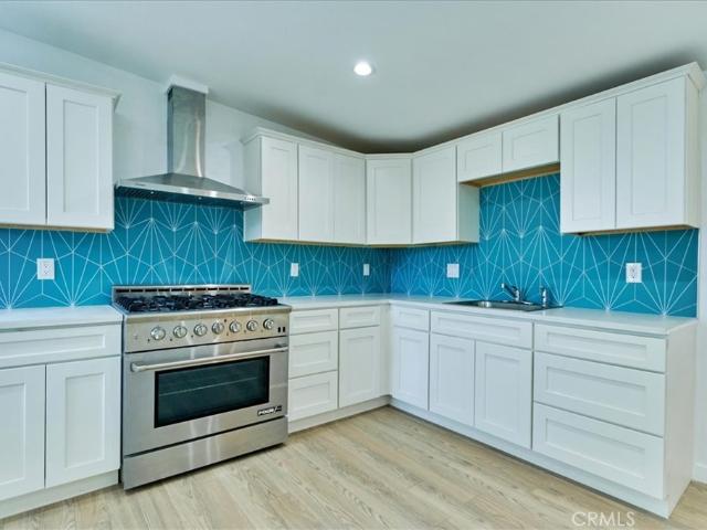402 E 93rd Street E