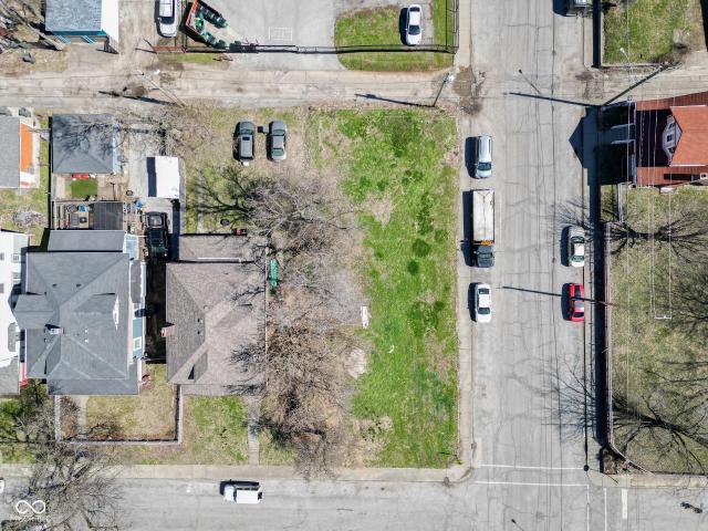 402 E 32nd Street