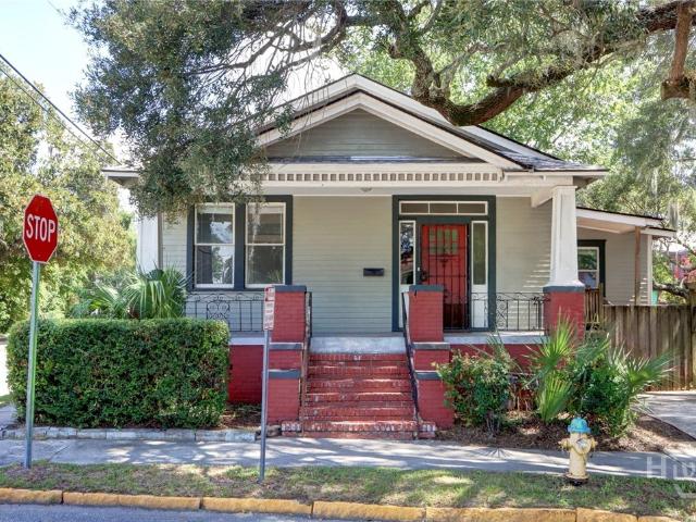 402 E 38th Street