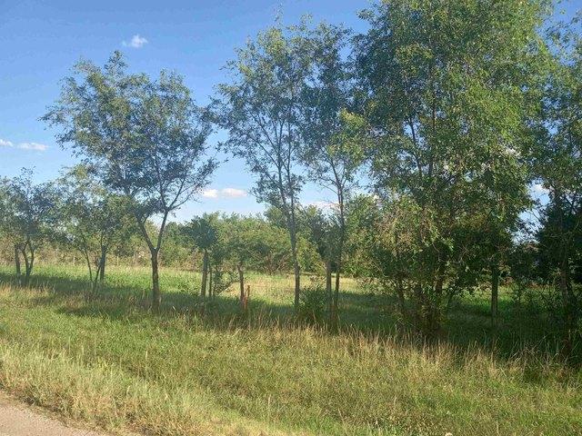 402 E Ctr, Burrton, KS 67020