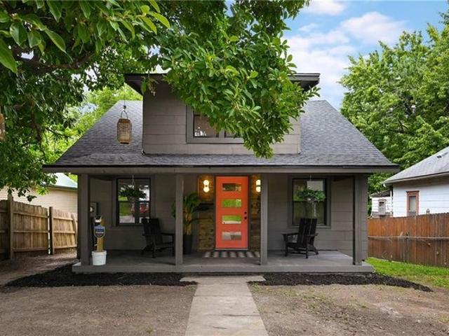 402 E Fair St, Independence, MO 64055