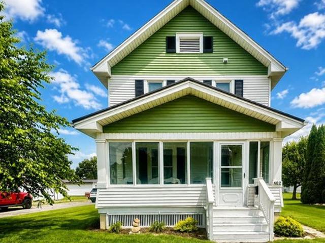 402 E Irving St, Bucyrus, OH 44820