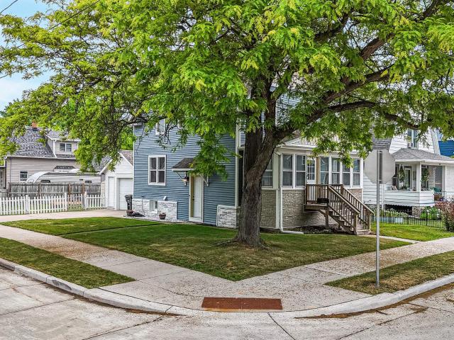 402 e lincoln avenue