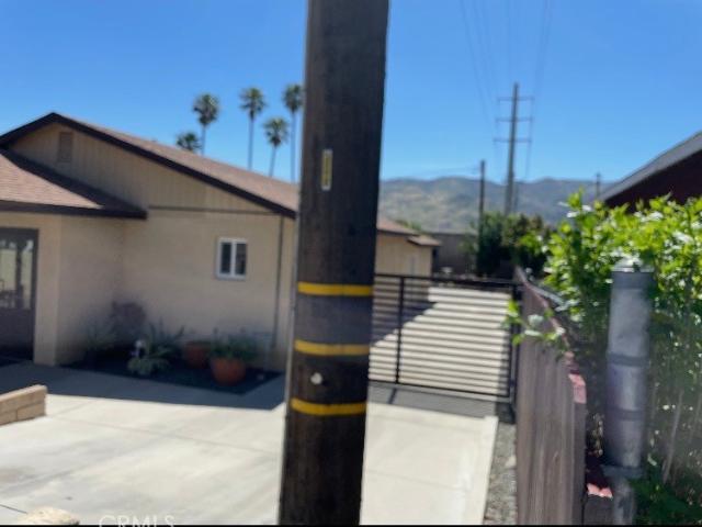 402 E Ramsey