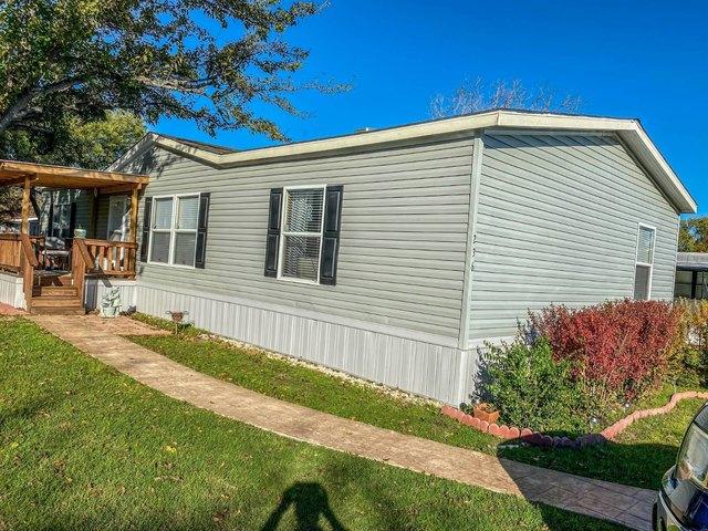 402 E State Highway 121 Trlr 236, Denton, TX 75057