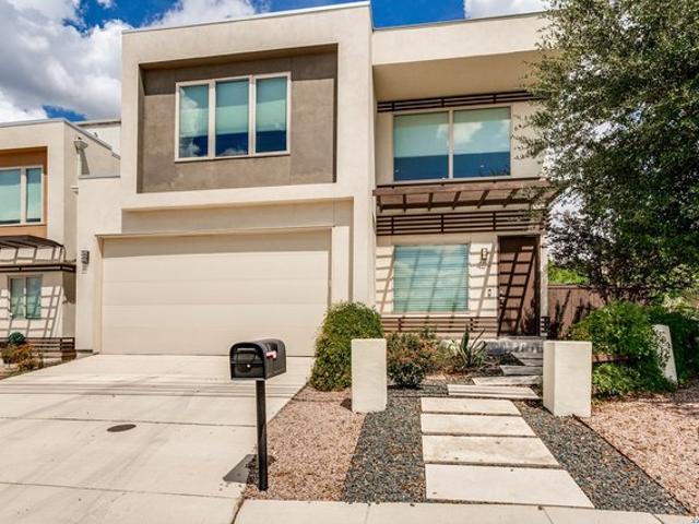 402 Everest Ave, San Antonio, TX 78209