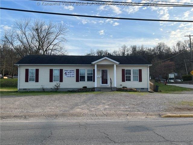 402 Fifth St, New Haven, WV 25265