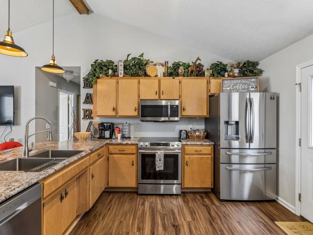 402 Jonesboro Ct